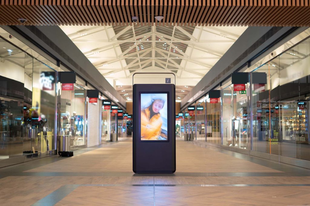 Moobo - The most beautiful Interactive Kiosk solutions